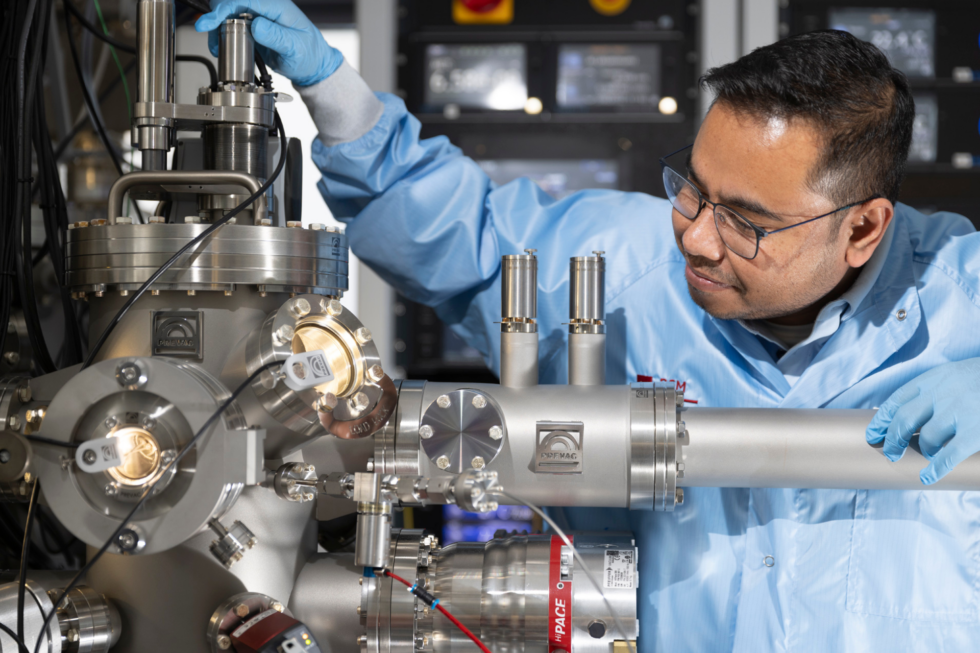 DFM Expands Quantum Capabilities with a Custom Molecular Beam Epitaxy ...